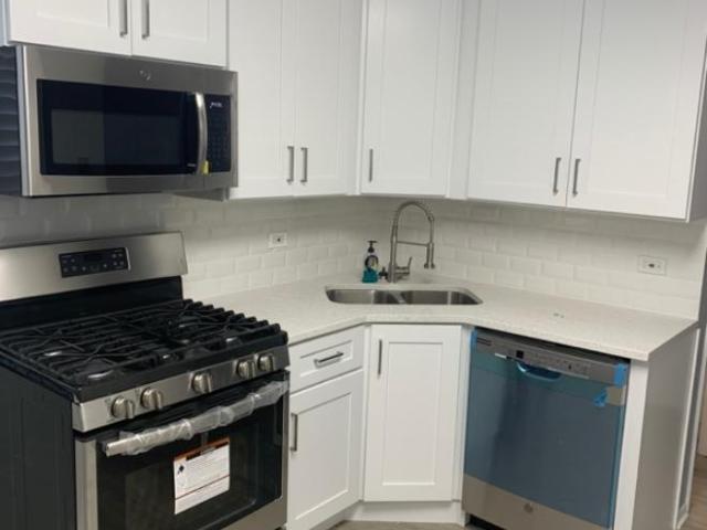 3 Br, 2 bath, Townhouse/Brownstone/RowHouse 1536 Mcdaniels Ave