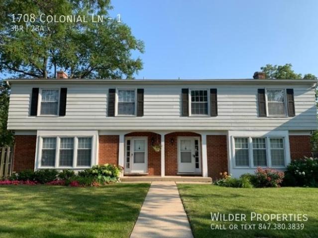 3 Br, 2 bath, Townhouse/Brownstone/RowHouse 1708 Colonial Ln