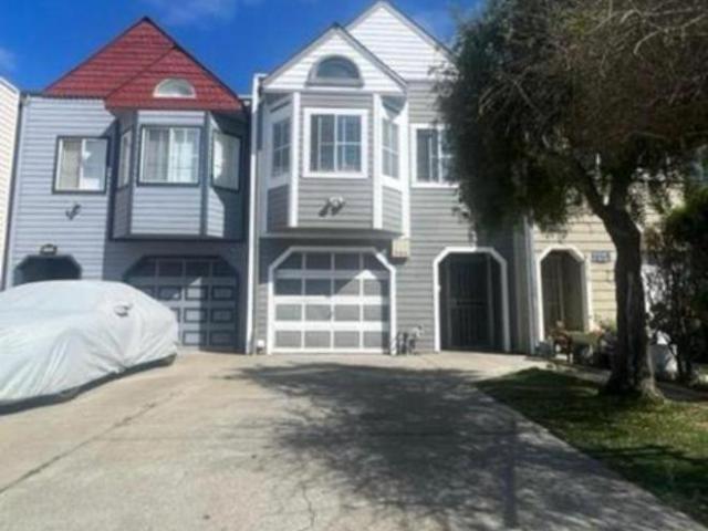 3 Br, 2 bath, Townhouse/Brownstone/RowHouse 1715 Livingston Lane