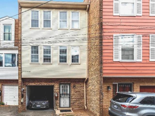 3 Br, 2 bath, Townhouse/Brownstone/RowHouse 1902 Curtis Ct SE