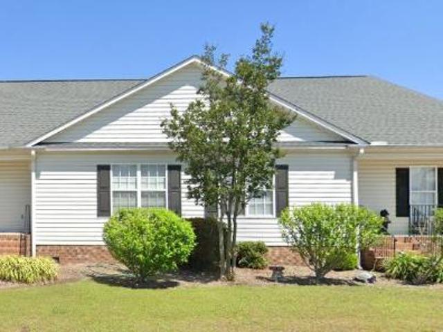 3 Br, 2 bath, Townhouse/Brownstone/RowHouse 2110 B Oak Bend Dr