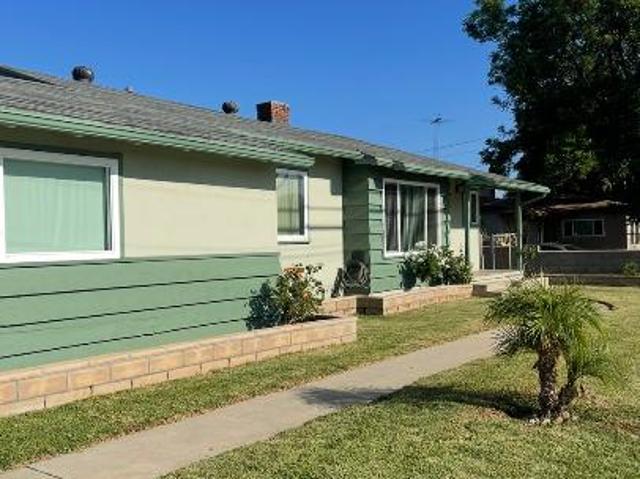 3 Br, 2 bath, Townhouse/Brownstone/RowHouse 224 S Valley Center Ave