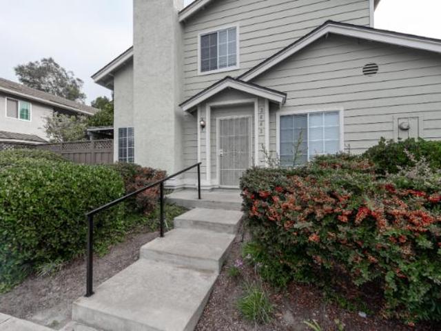 3 Br, 2 bath, Townhouse/Brownstone/RowHouse 2882 Sanford Lane