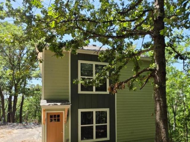 3 Br, 2 bath, Townhouse/Brownstone/RowHouse 29153 S Grand View Ln