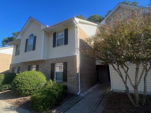 3 Br, 2 bath, Townhouse/Brownstone/RowHouse 3007 Mulberry Ln