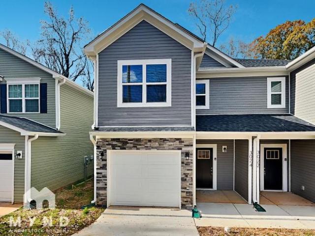3 Br, 2 bath, Townhouse/Brownstone/RowHouse 3024 Reid Avenue
