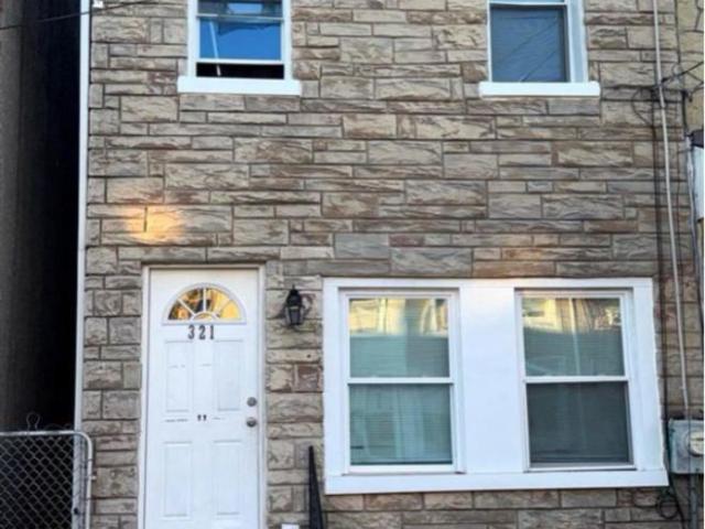 3 Br, 2 bath, Townhouse/Brownstone/RowHouse 321 Townsend St