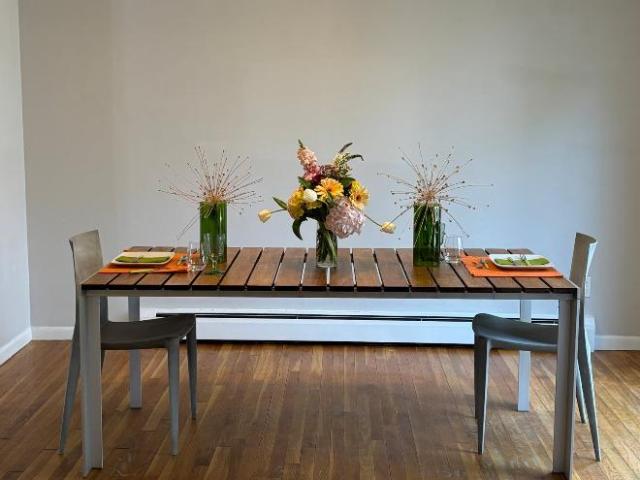 3 Br, 2 bath, Townhouse/Brownstone/RowHouse 33 Atherton Rd