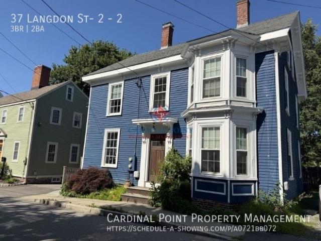 3 Br, 2 bath, Townhouse/Brownstone/RowHouse 37 Langdon St