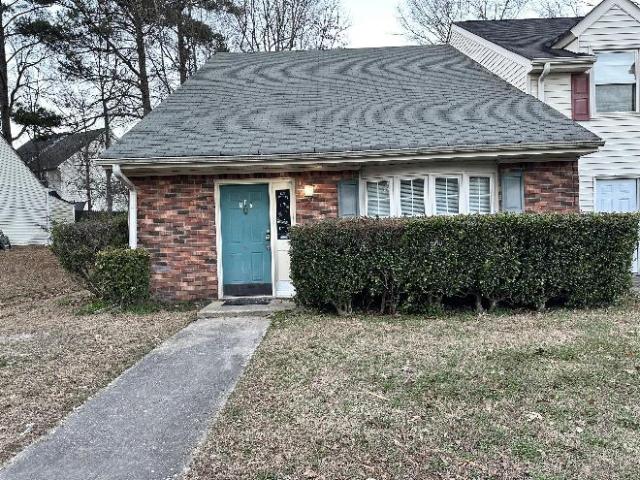 3 Br, 2 bath, Townhouse/Brownstone/RowHouse 417 Patrick Henry Court