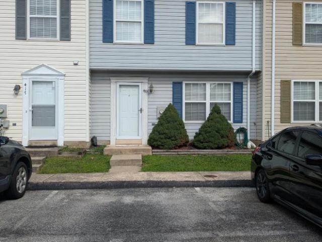 3 Br, 2 bath, Townhouse/Brownstone/RowHouse 419 Old Oak Pl