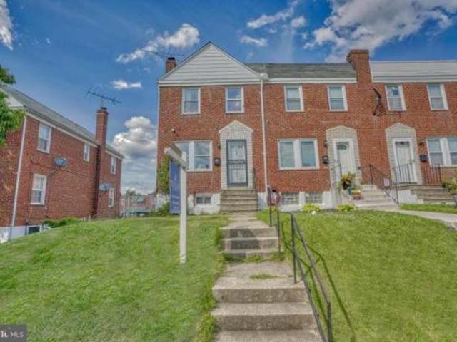 3 Br, 2 bath, Townhouse/Brownstone/RowHouse 4100 Ardley Ave