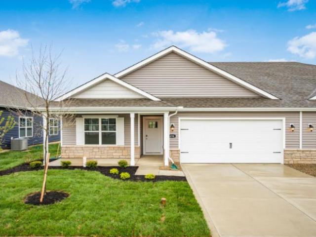 3 Br, 2 bath, Townhouse/Brownstone/RowHouse 426 Emily Dr