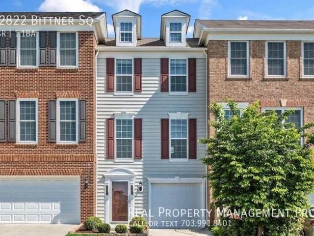 3 Br, 2 bath, Townhouse/Brownstone/RowHouse 42822 Bittner Sq