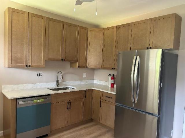 3 Br, 2 bath, Townhouse/Brownstone/RowHouse 422 Martin St