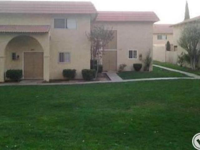 3 Br, 2 bath, Townhouse/Brownstone/RowHouse 43647 Stanridge Ave