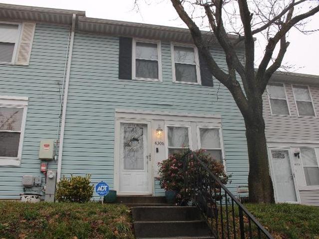 3 Br, 2 bath, Townhouse/Brownstone/RowHouse 4306 Dana Street