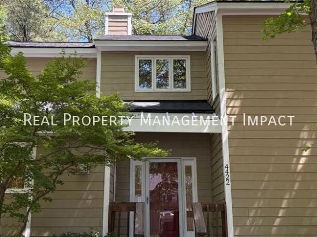 3 Br, 2 bath, Townhouse/Brownstone/RowHouse 4422 Beechnut Ln