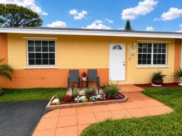 3 Br, 2 bath, Townhouse/Brownstone/RowHouse 4815 Gladiator Cir