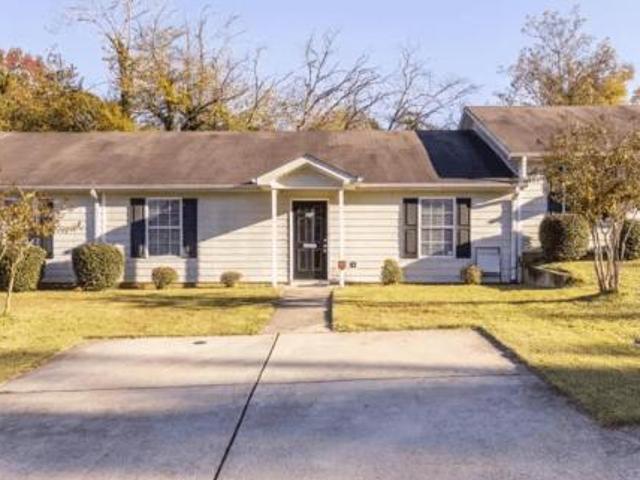 3 Br, 2 bath, Townhouse/Brownstone/RowHouse 512 Elle&apos s Way