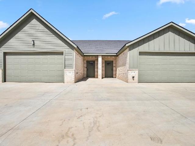 3 Br, 2 bath, Townhouse/Brownstone/RowHouse 5806 Virginia