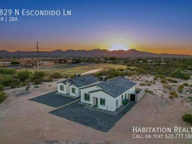 3 Br, 2 bath, Townhouse/Brownstone/RowHouse 5829 N Escondido Ln