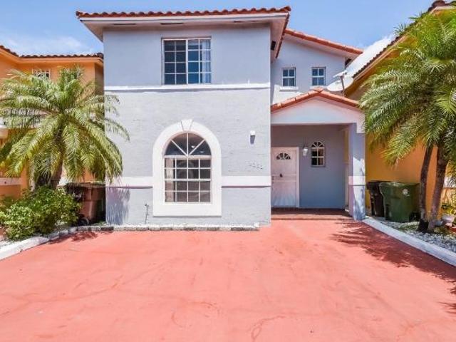 3 Br, 2 bath, Townhouse/Brownstone/RowHouse 7211 W 24th Ave