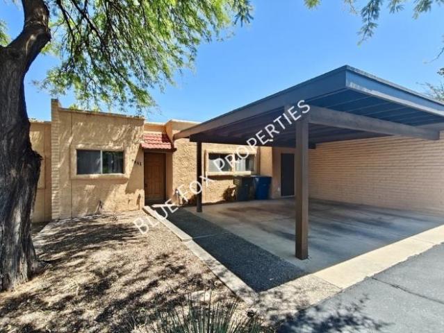 3 Br, 2 bath, Townhouse/Brownstone/RowHouse 7861 East Lester Street
