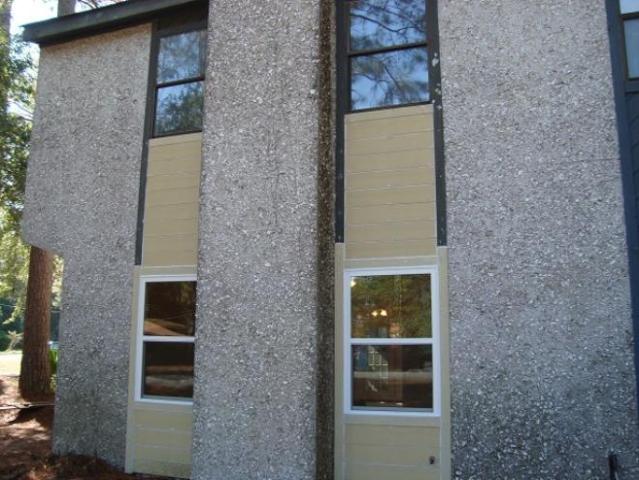3 Br, 2 bath, Townhouse/Brownstone/RowHouse 801 Kelly Drive