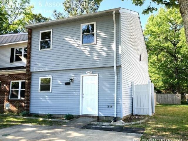 3 Br, 2 bath, Townhouse/Brownstone/RowHouse 905 Westminster Lane