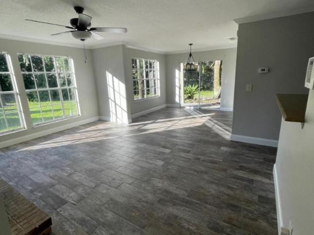 3 Br, 2 bath, Townhouse/Brownstone/RowHouse 937 Birmingham Court