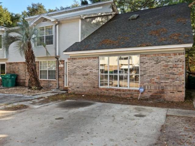 3 Br, 2 bath, Townhouse/Brownstone/RowHouse 940 Central Ave