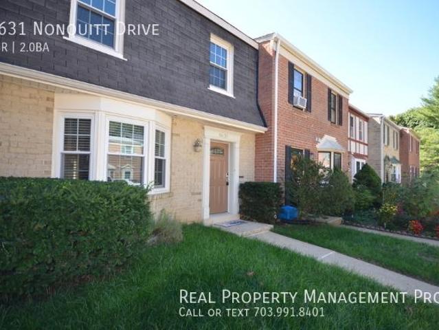 3 Br, 2 bath, Townhouse/Brownstone/RowHouse 9631 Nonquitt Drive