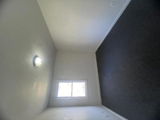 3 Br, 2 bath, Apartment 117 Mill Street