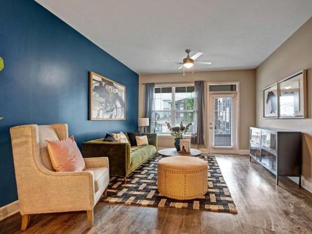 3 Br, 2 bath, Apartment 11240 Woolwich