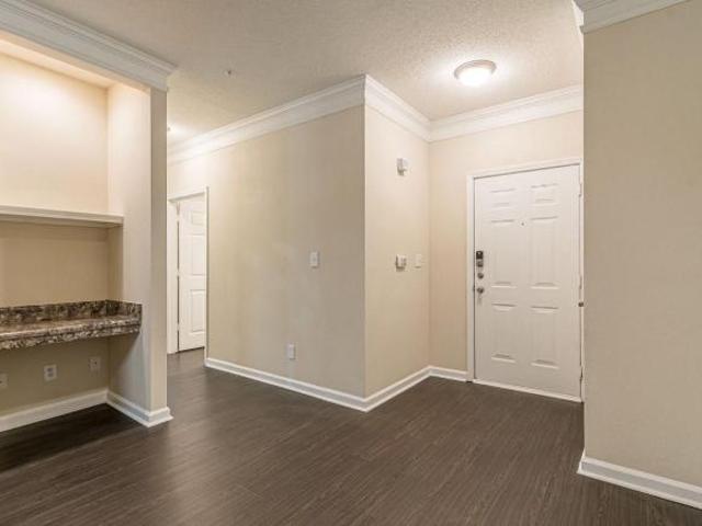 3 Br, 2 bath, Apartment 1200 Newnan Crossing Blvd