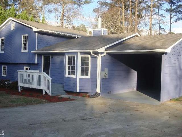 3 Br, 2 bath, Apartment 130 Fawn Circle