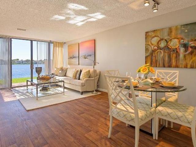 3 Br, 2 bath, Apartment 1495 Spring Harbor Dr
