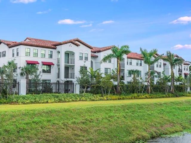 3 Br, 2 bath, Apartment 14050 Pacific Point Place