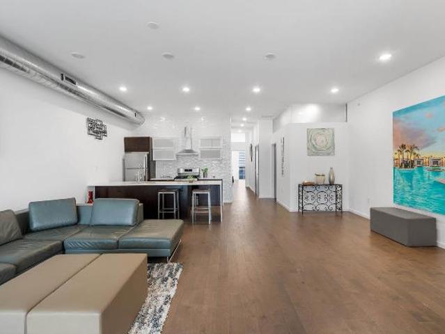 3 Br, 2 bath, Apartment 1420 North 7th Street