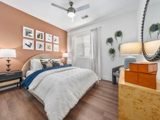 3 Br, 2 bath, Apartment 15455 W Lower Buckeye Pkwy
