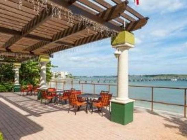 3 Br, 2 bath, Apartment 1632 North Federal Highway