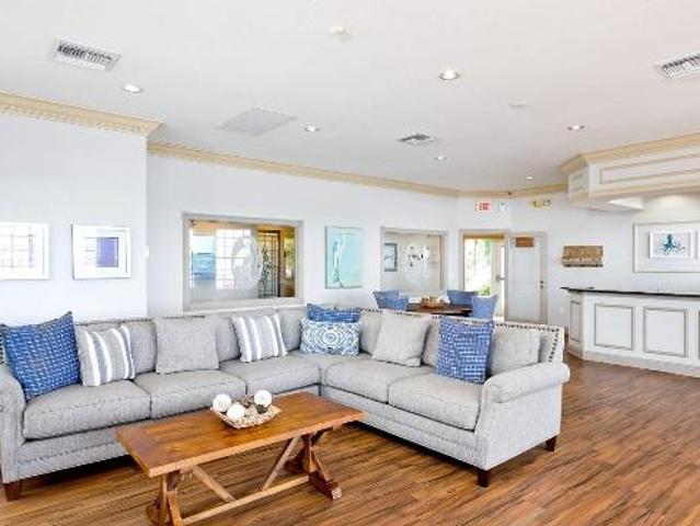 3 Br, 2 bath, Apartment 1632 North Federal Highway
