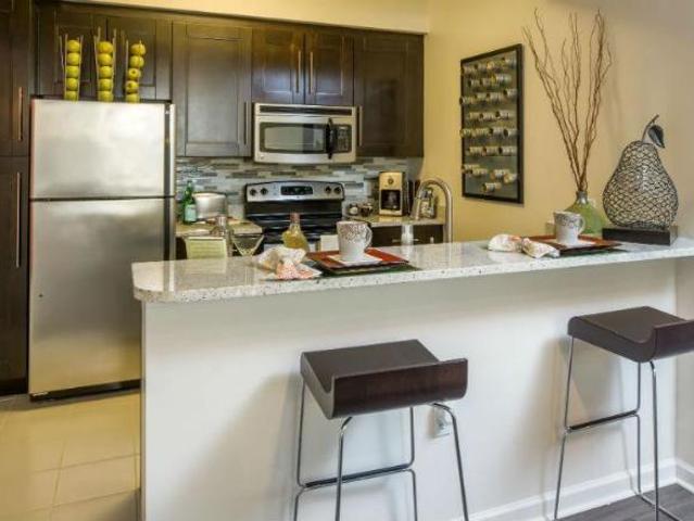 3 Br, 2 bath, Apartment 1700 S State Road 7