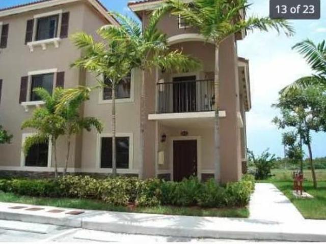 3 Br, 2 bath, Apartment 22801 Sw 88th Pl