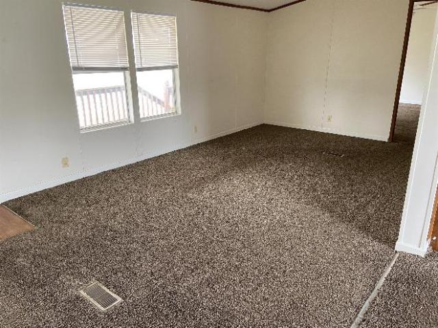 3 Br, 2 bath, Apartment 228 Ga Hwy