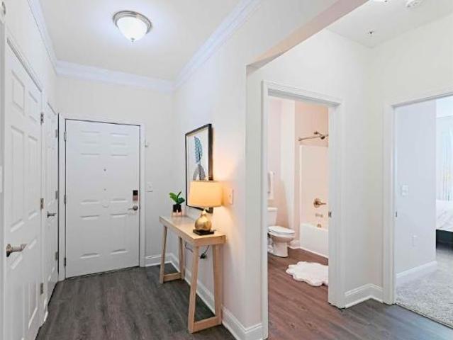 3 Br, 2 bath, Apartment 26 Anvil Peak Dr