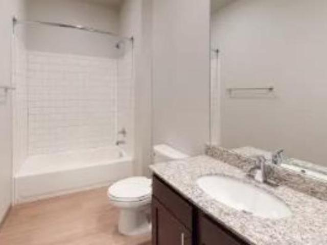 3 Br, 2 bath, Apartment 2800 NW 192nd St
