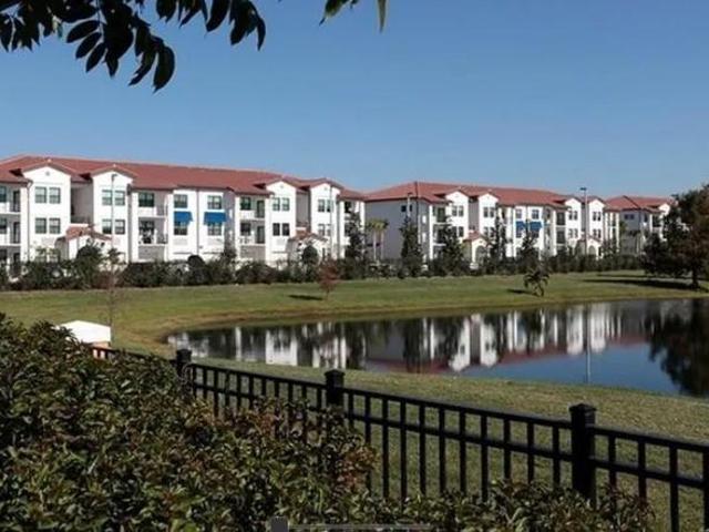 3 Br, 2 bath, Apartment 2940 Solano Avenue