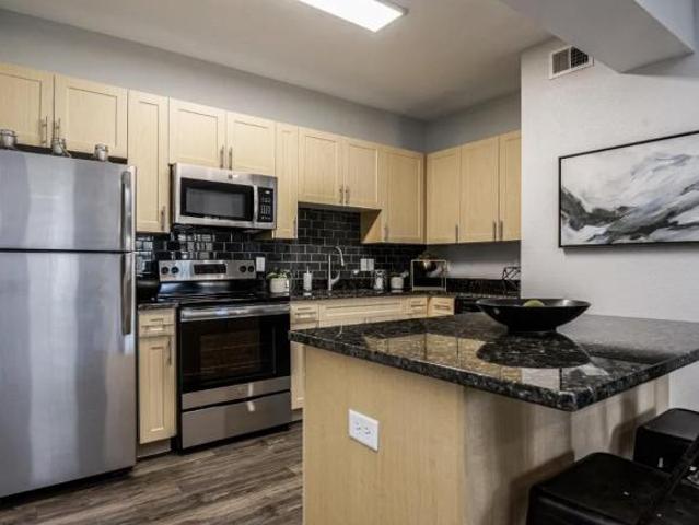 3 Br, 2 bath, Apartment 305 Ranch Drive